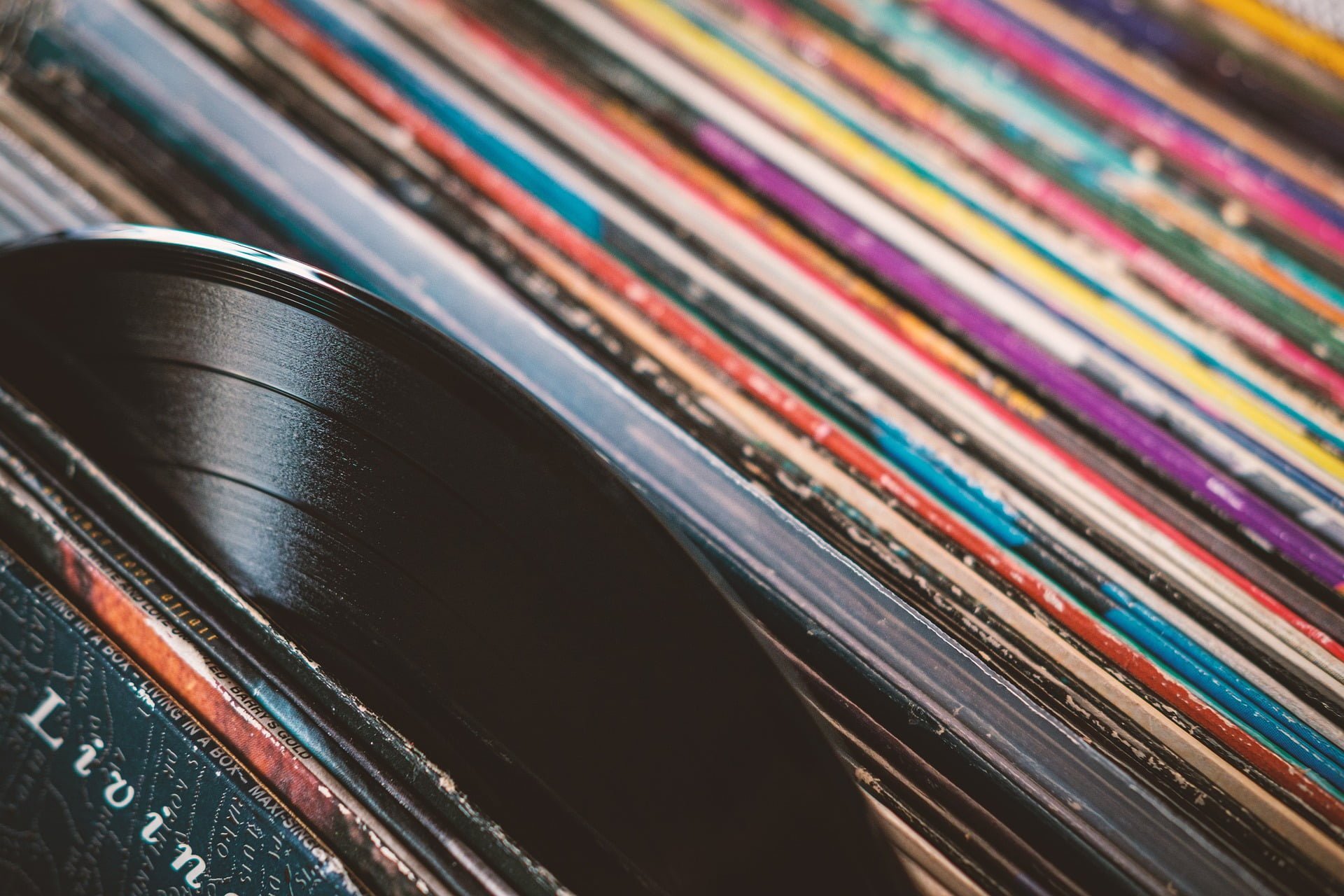 Sådan sælger du dine vinylplader til den bedste pris - MereMobil.dk