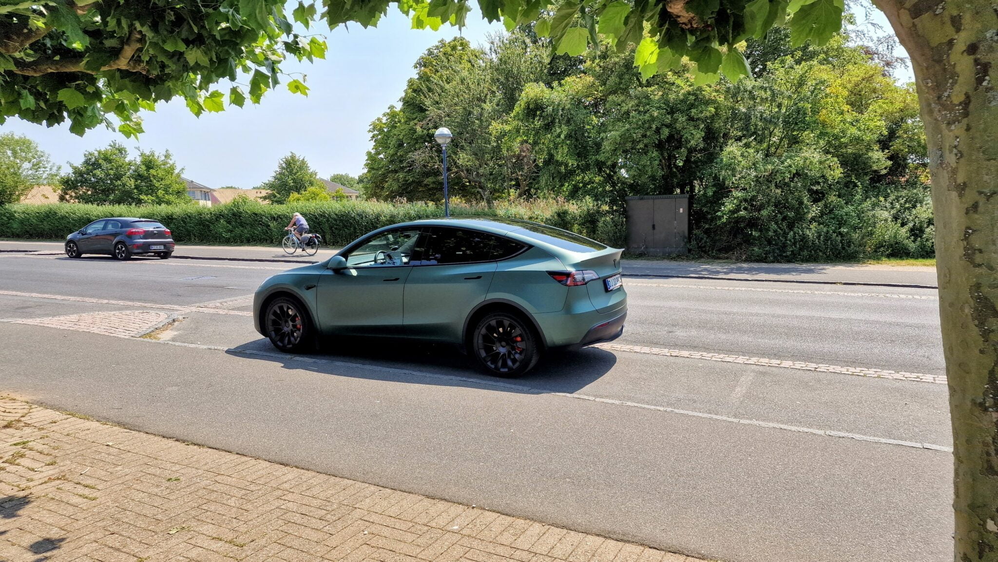 Tesla sænker atter prisen – denne gang på Model Y | MereMobil.dk